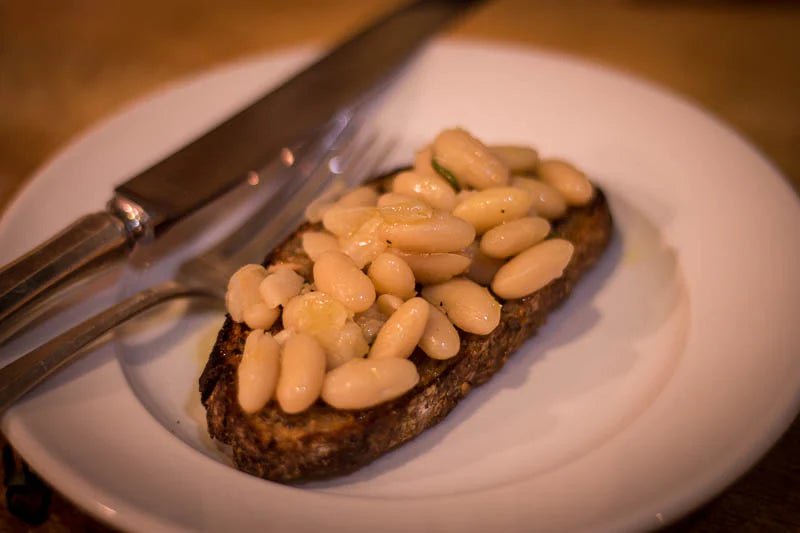 7 Vegetarian Ways to Enjoy One Pot of Beans – Rancho Gordo